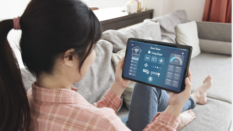 Ciptakan Peluang Kerja Dengan Belajar IoT - Indobot Academy